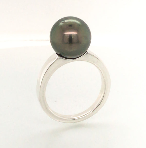 Cook Island Pearls Tagged "Pearl Ring" - Pyramid Studios